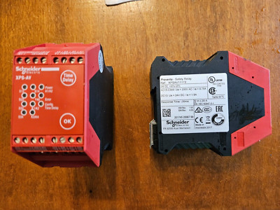 Schneider XPSAV11113 module XPS-AV Emergency stop 24V DC XPS AV | eBay