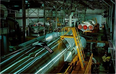 Vintage Postcard In Vandenberg Missile Assembly Building California | eBay