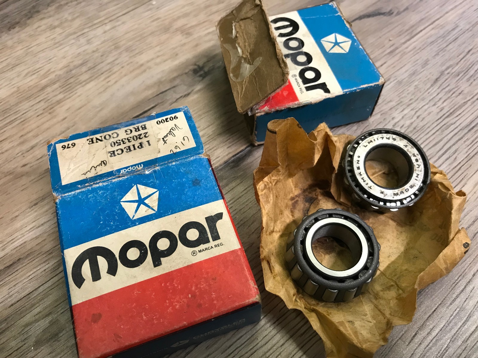 1961 1962 PLYMOUTH VALIANT A BODY NOS MOPAR FRONT WHEEL BEARING CONES ...
