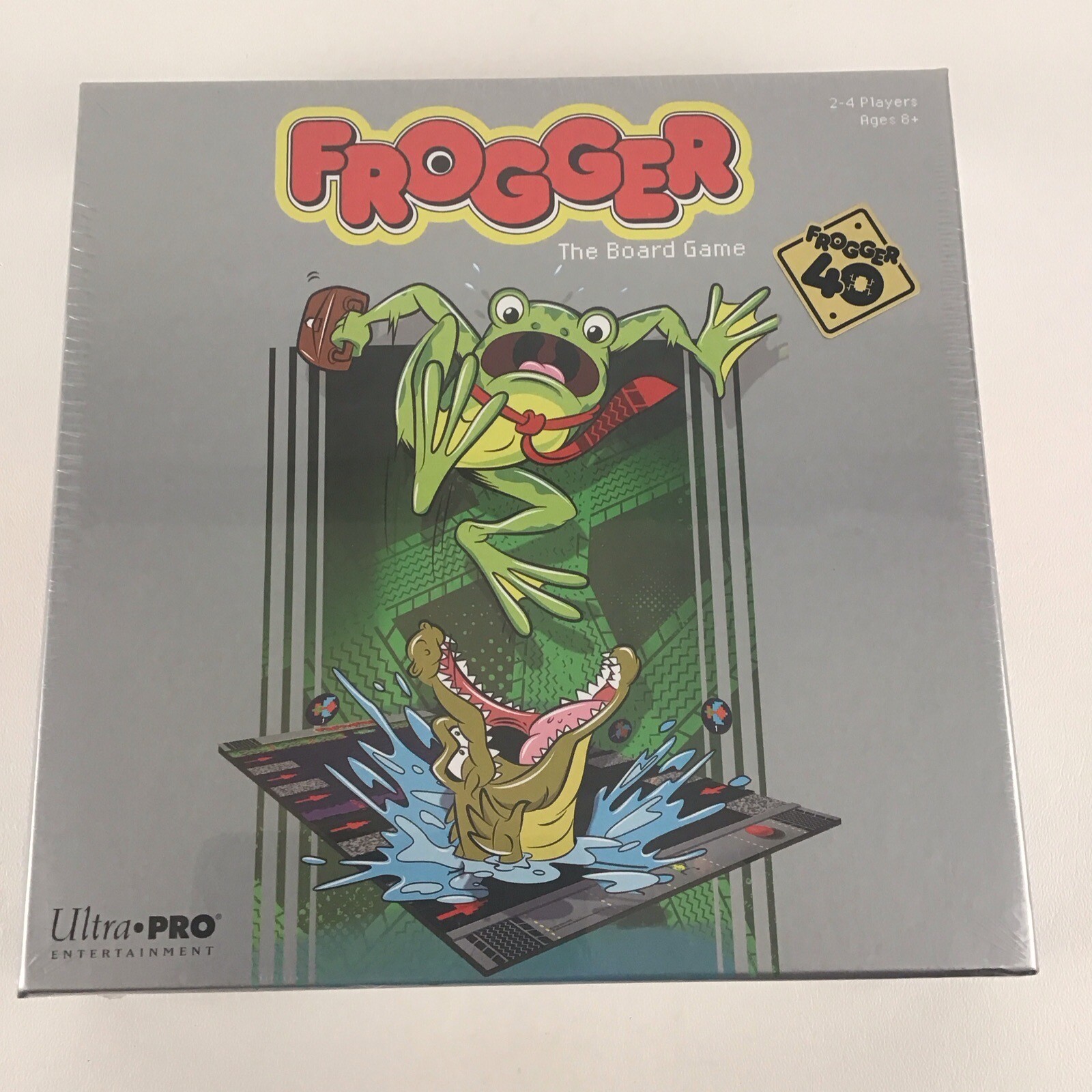Frogger The Board Game 2021 Ulti Pro Entertainment Classic Video Arcade ...