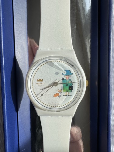 SWATCH Queen Elizabeth HOW MAJESTIC 70th Jubilee Color Changing Watch ...
