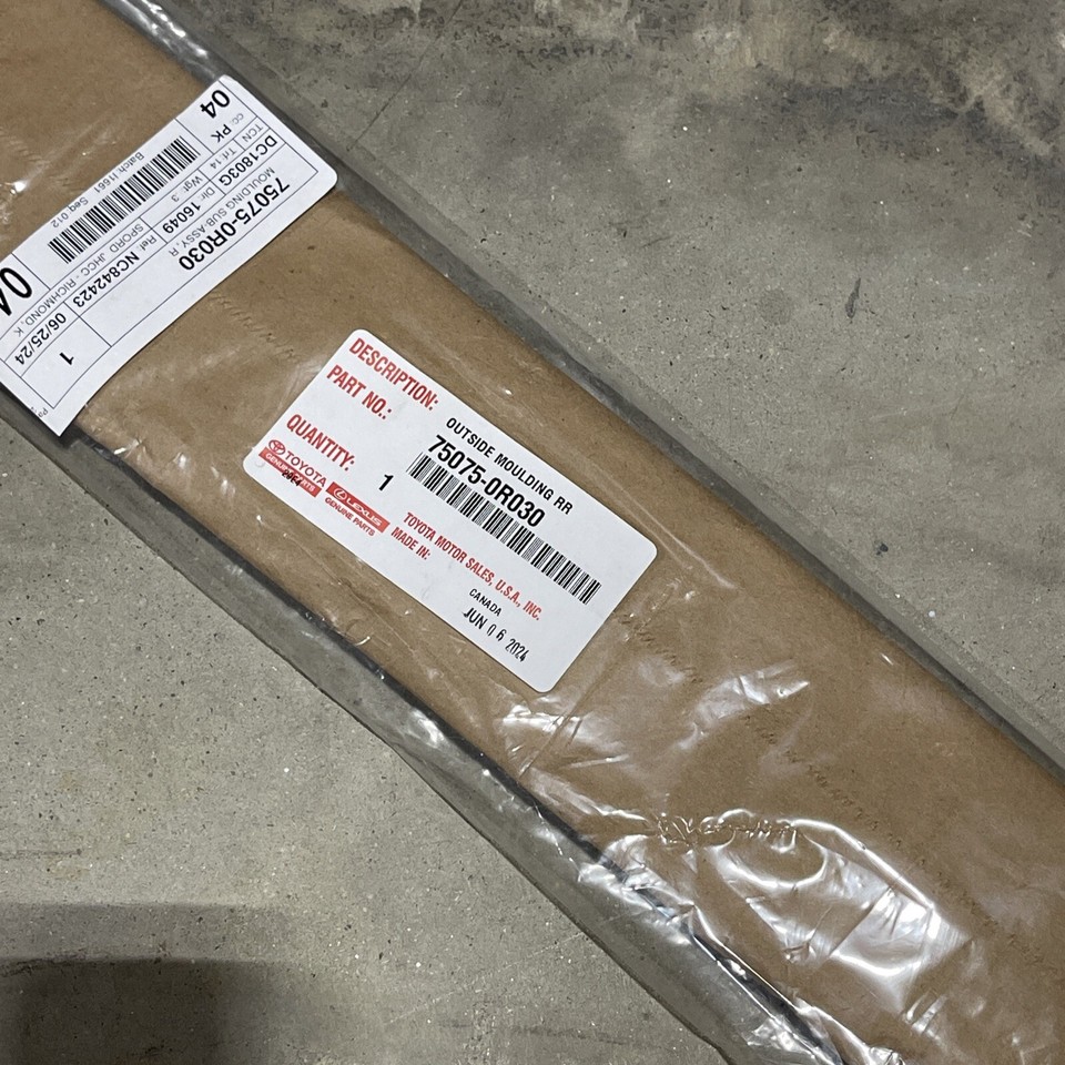 OEM Door Applique Window Frame Molding Toyota RAV4 2021-2023 750750R030 ...