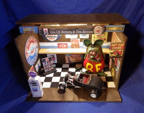 Rat Finks "Hot Rod Garage" With Lighted Base Diorama | eBay