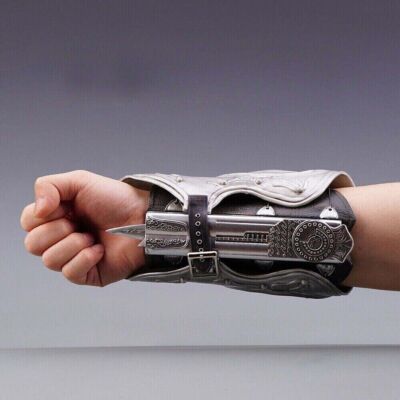 Hidden Blade boxed replica Assassin's Creed: Brotherhood 1:1 model ...