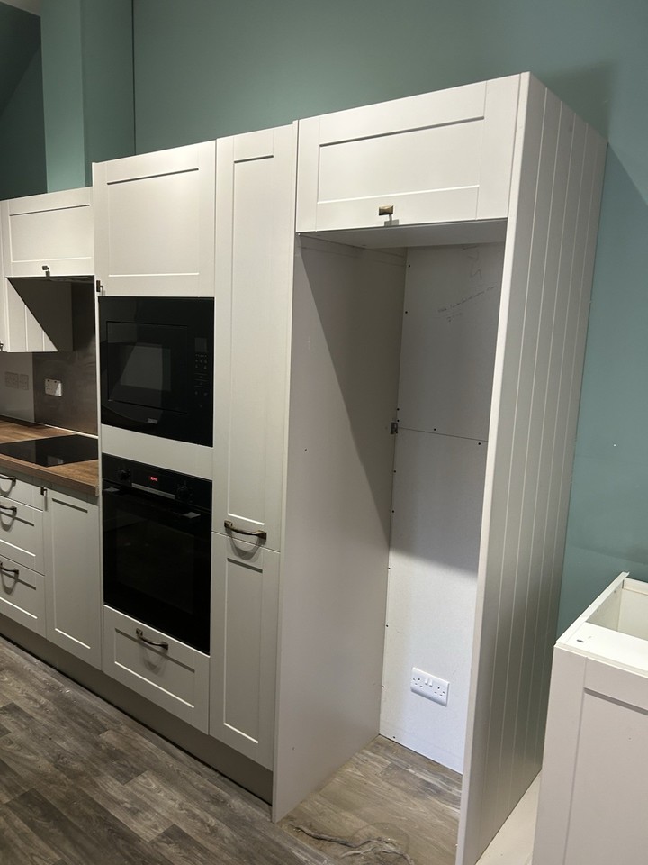 Complete Second Hand wren Kitchen With Appliances. Infinity range ...