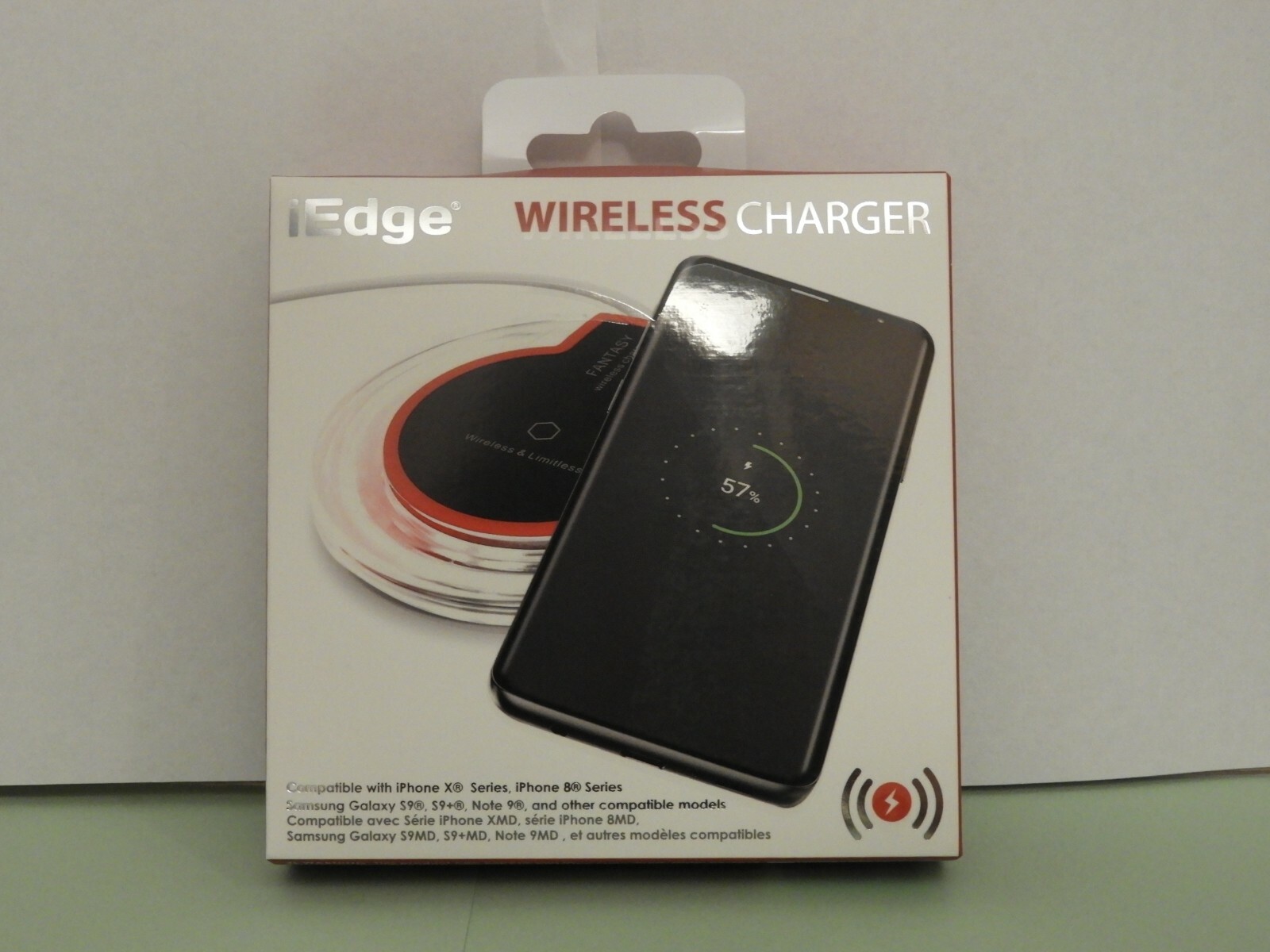 iEdge Wireless Charger with USB Charger Port / 5 Watt / Red ...