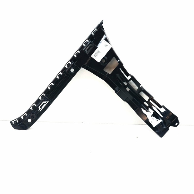 MERCEDES-BENZ C W205 Rear Left Bumper Bracket A2058801702 2.1 Diesel ...