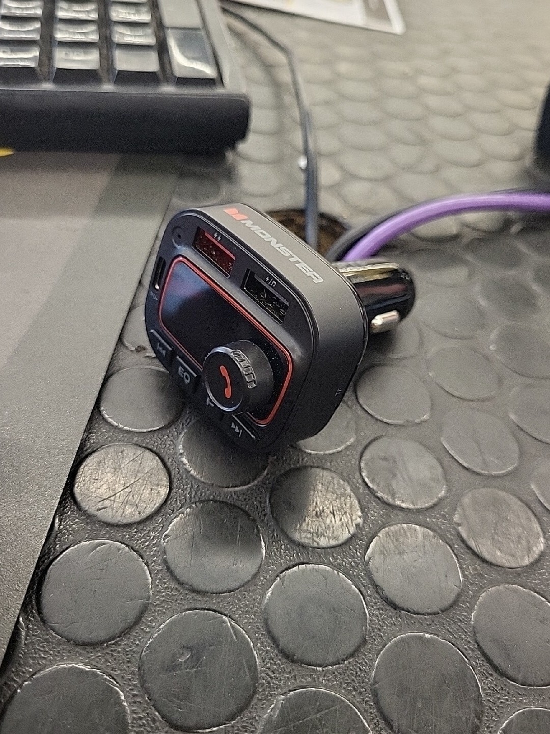 Monster Bluetooth FM Transmitter Hands Free Device W/ USB-C Quick ...