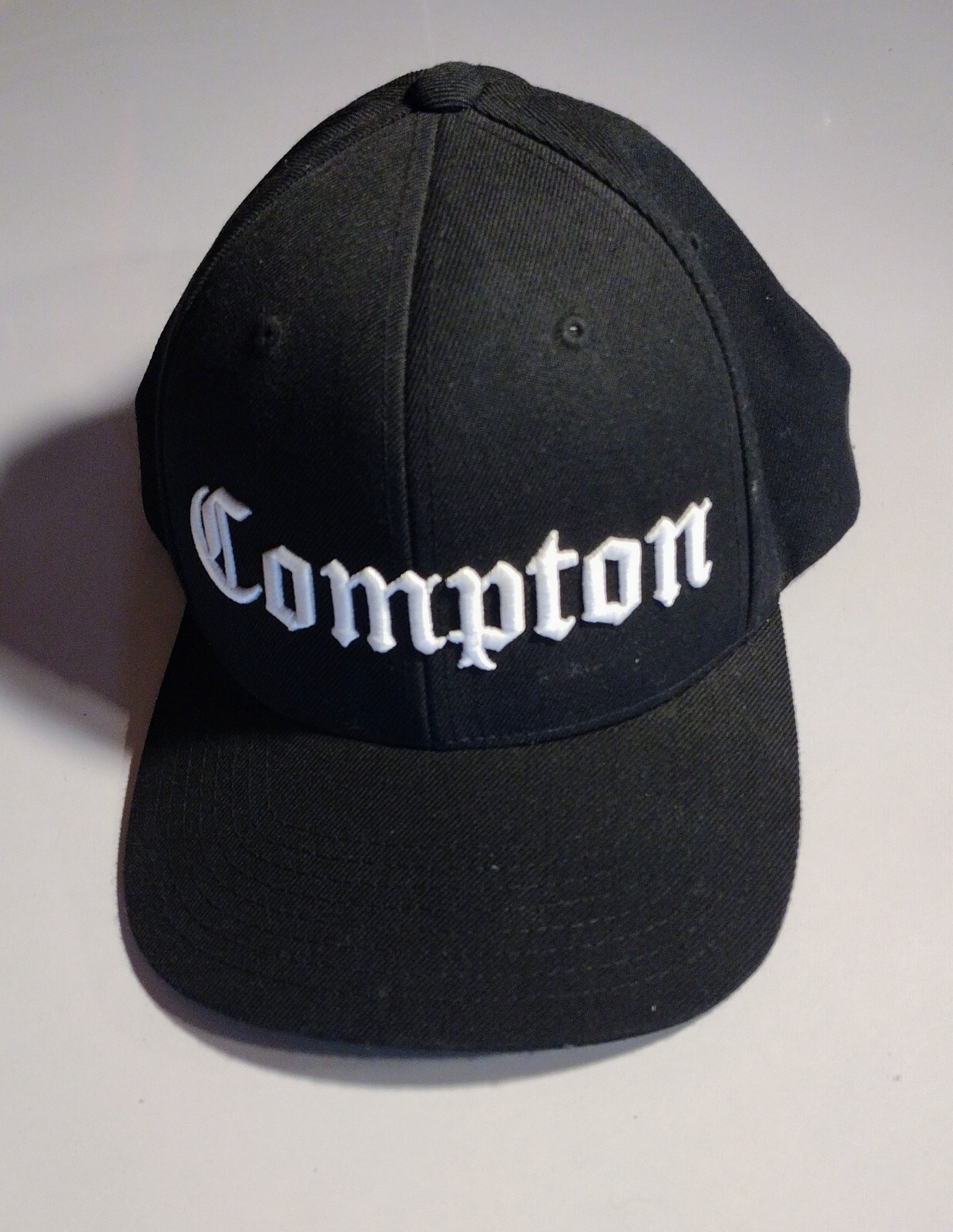 Compton Hat Club Classics Black Hat Green Bill Acryli… - Gem