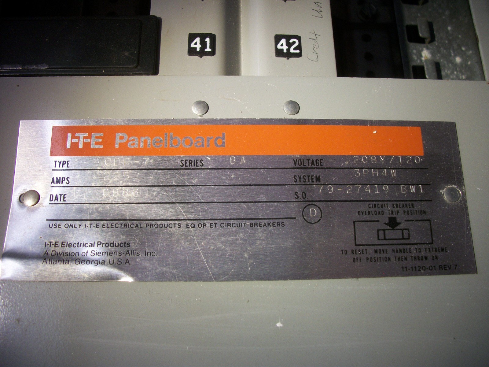 SIEMENS CDP-7 LOAD CENTER PANELBOARD 79-27419-BW1 225AMP 208Y/120VOLT ...