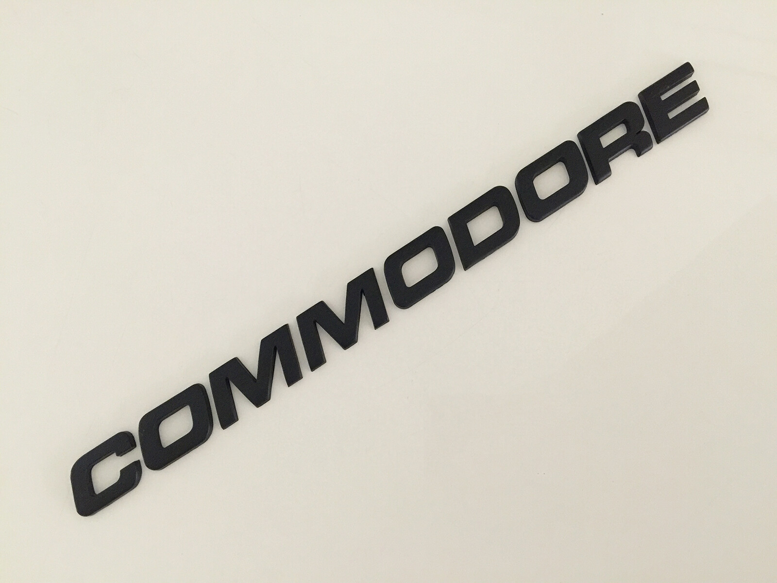 x1 COMMODORE Black / Chrome 3D Emblem Badge Alphabet Letter number DIY ...