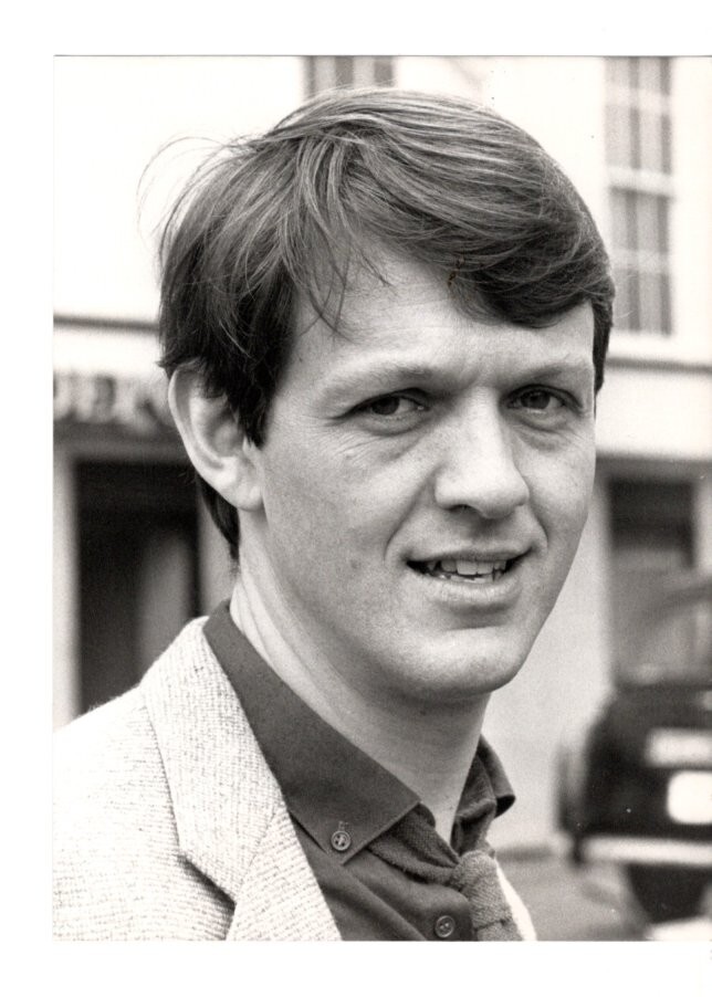 Auf Wiedersehen, Pet actor KEVIN WHATELY 1984 original press photo | eBay