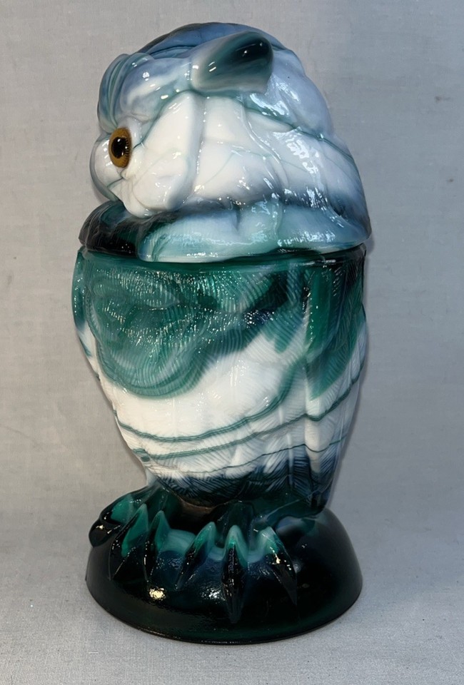 IMPERIAL SLAG GLASS GREEN WITH YELLOW EYES OWL COVERED DISH EXCELLENT ...