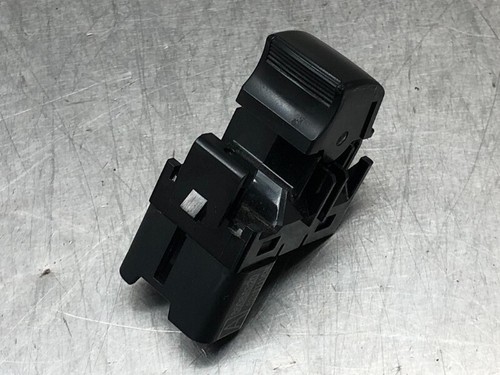 COMMUTATEUR VITRES ELECTRIQUES Mitsubishi Space Star (A0) 2019 8608A320 ...