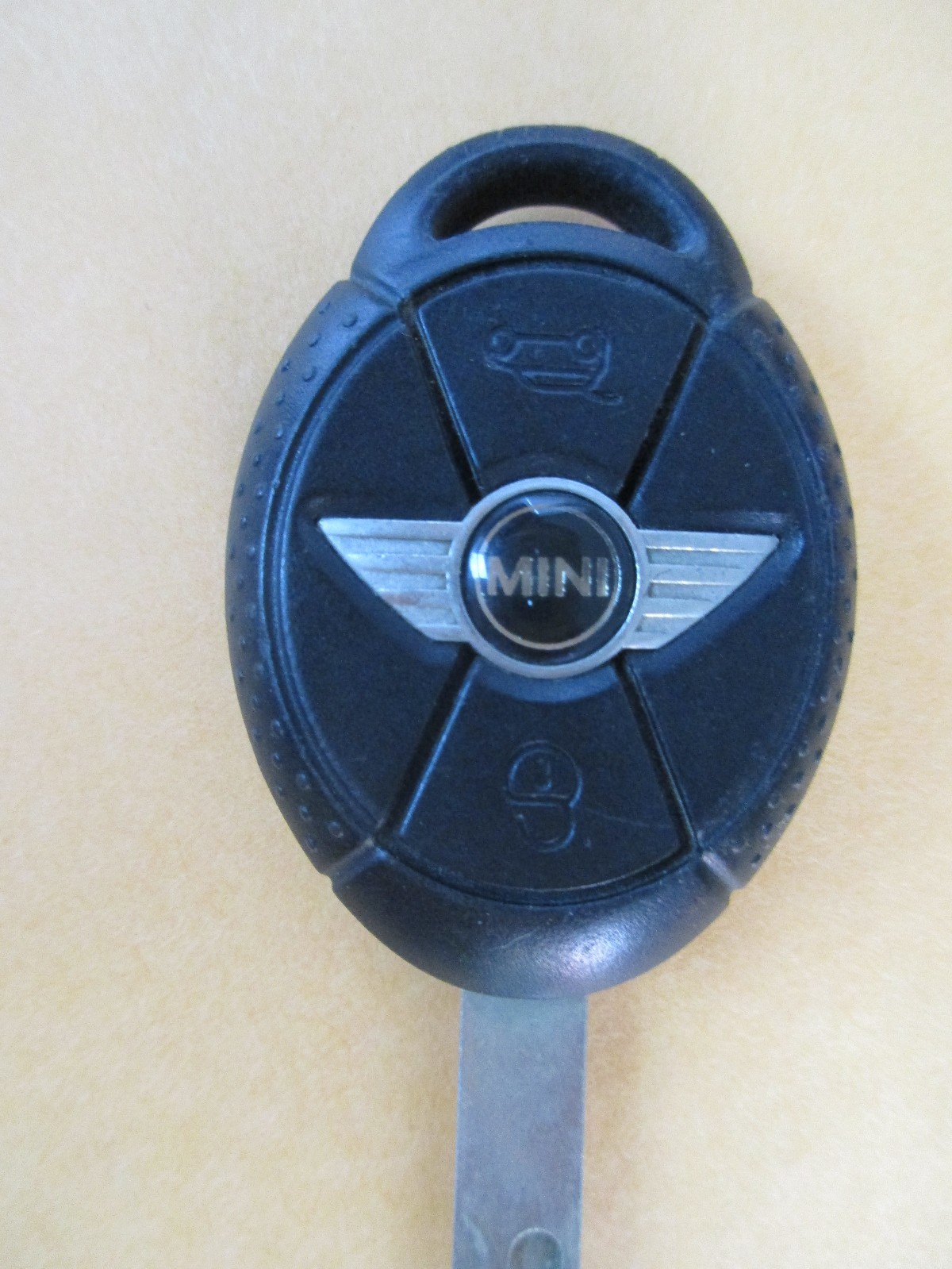 2005 2006 2007 Mini Cooper Keyless Remote 6 931 746 LX8 F2V MINI OEM ...