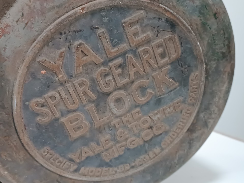 Yale & Towne Spur Geared Block Model BB Vintage Industrial Chain Hoist ...