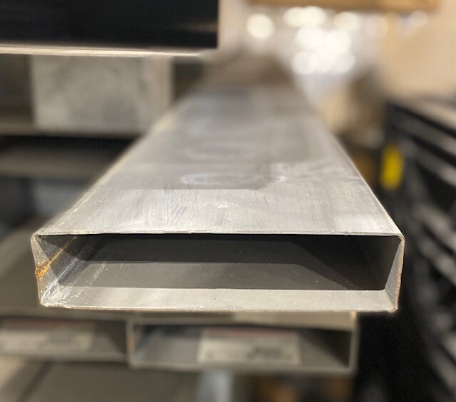 WIREMOLD WALKERDUCT D42430 UNDERFLOOR DUCT # 4 DUCT 24" CNTR 3IN PRESET ...