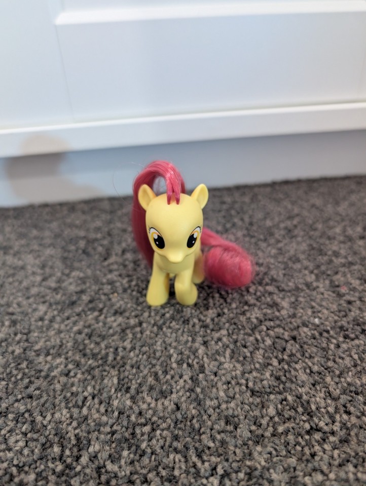 My Little Pony 2011 Apple Bloom Cutie Mark Crusaders. No Cutie Mark ...