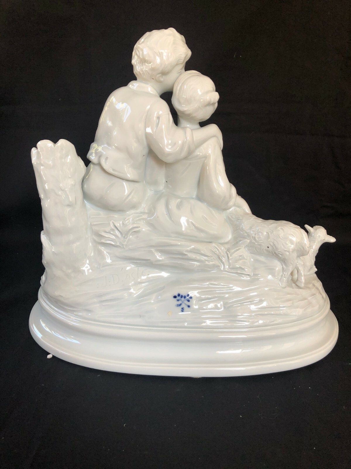 Antique porcelain figurine E. Samsung Paris . Signed Asle + EDME SAMSON ...
