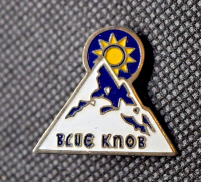 Blue Knob Pennsylvania Ski Resort SM Triangle Ski Pin | eBay