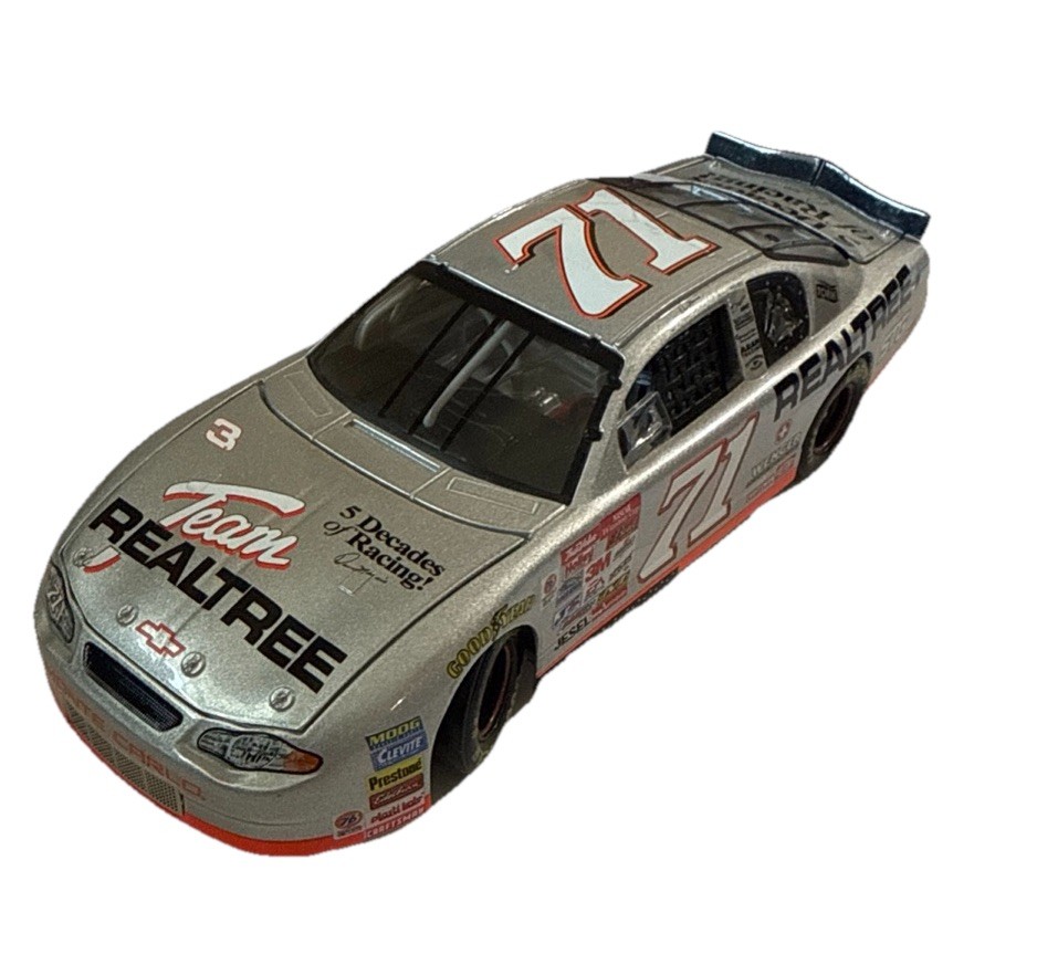 2002 Action Dave Marcis #71 Team Realtree Retirement 1:24 Signed ...