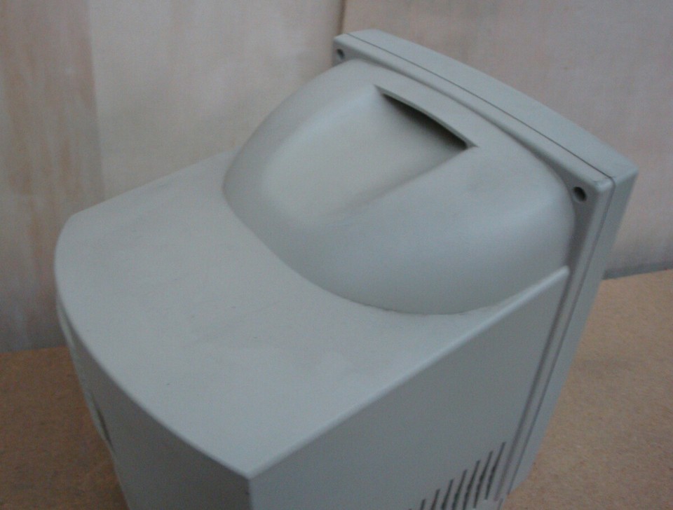 MAC APPLE COLOR CLASSIC LC575 MOTHERBOARD COMPUTER WORKING OS 8.1 EXCEL ...