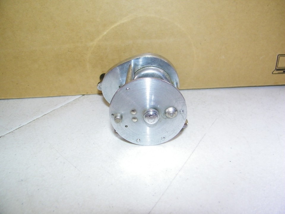 Vintage Shakespeare No. 1950 Direct O Drive Fishing Reel Model FC ...