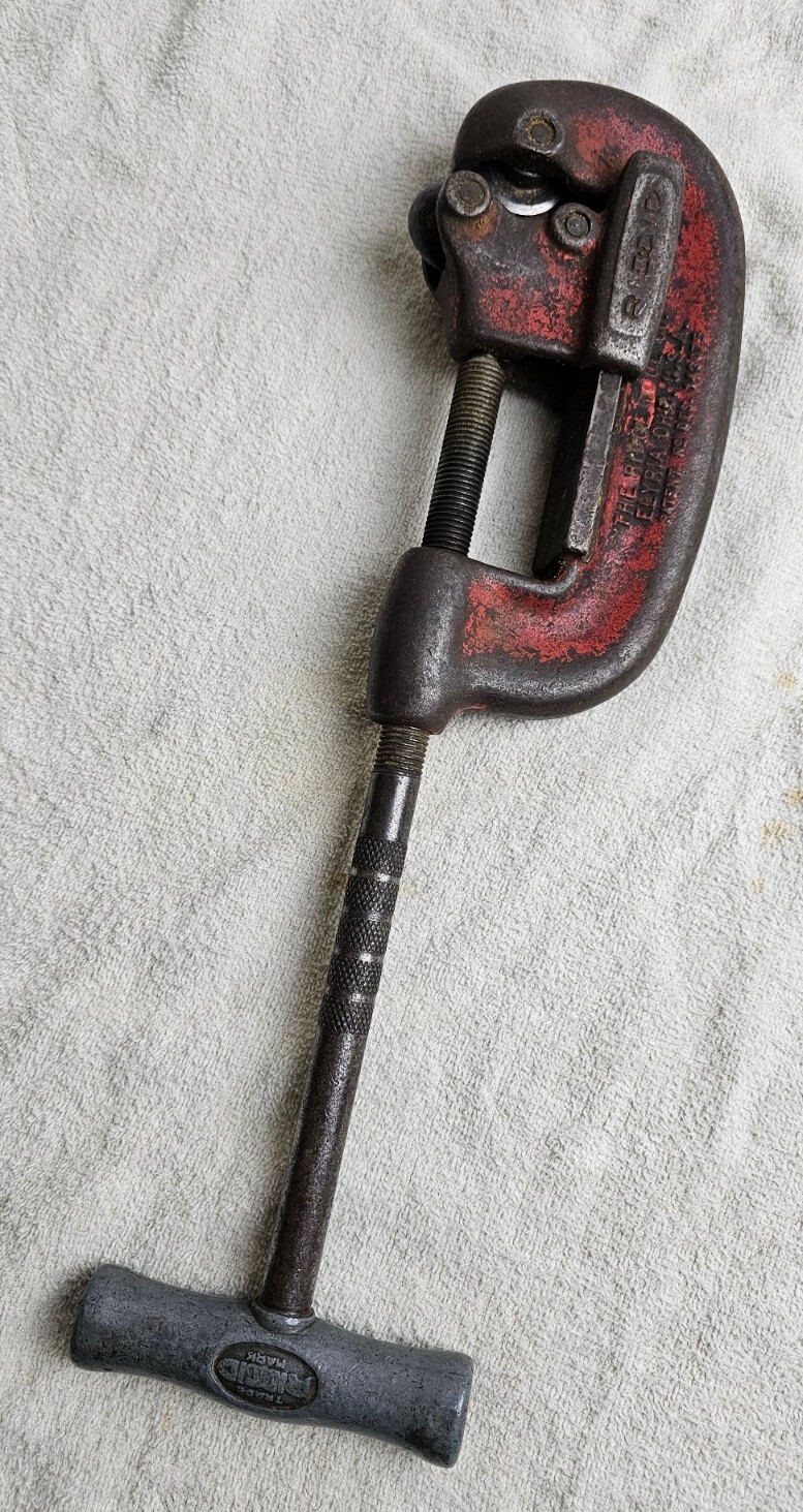 Rigid No 2 (1-2) Pipe Cutter ⅛ To 2 Inch Pipe Cutting Capability USA ...