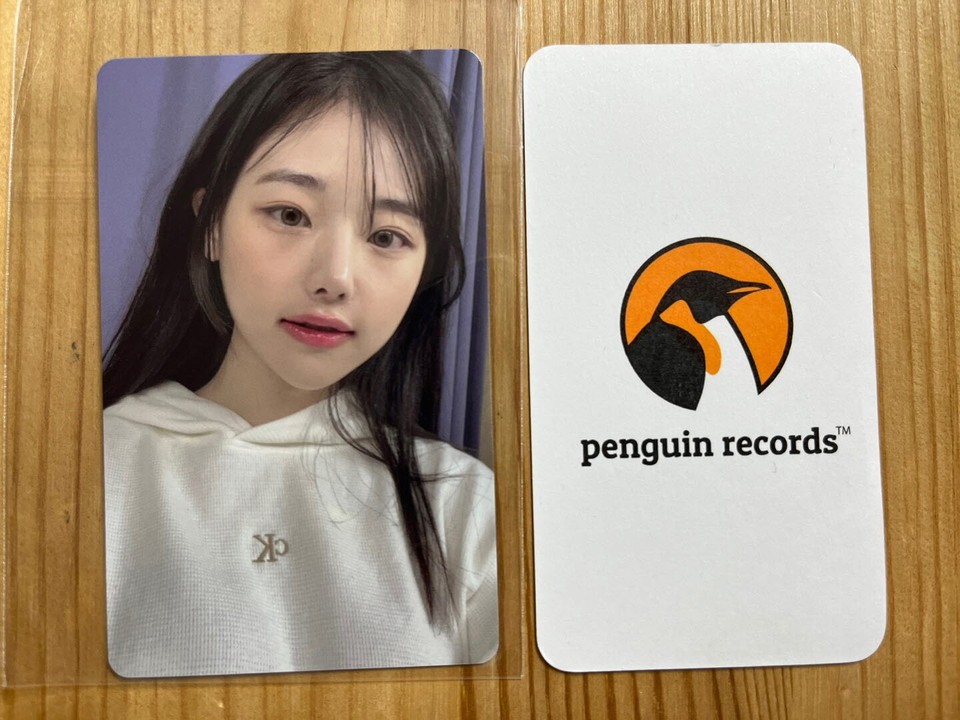 QWER - 1ST SINGLE ALBUM Harmony from Discord PHOTO CARD | eBay