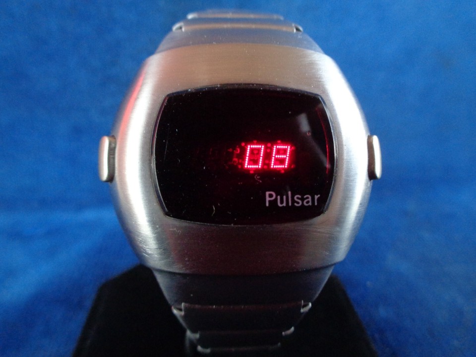 Pulsar P3 3100 LED Date/Command Stainless with original boxes and ...