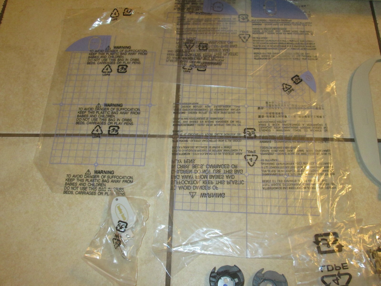 Baby Lock Ellegante 3 (BLG3) Computerized Sewing & Embroidery Machine ...