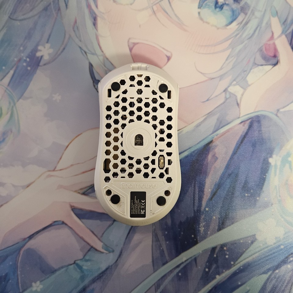 Finalmouse Starlight-12 Zeus Gaming Mouse Medium (NO BOX) 850002857030 ...