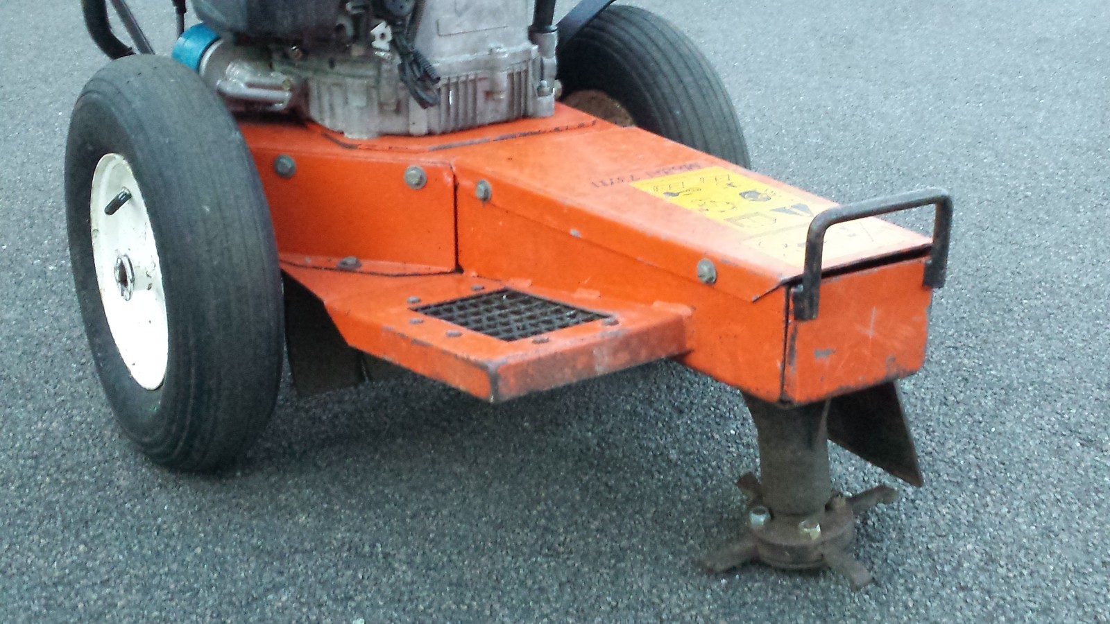 Bearcat Stump Grinder 73711 11HP | eBay