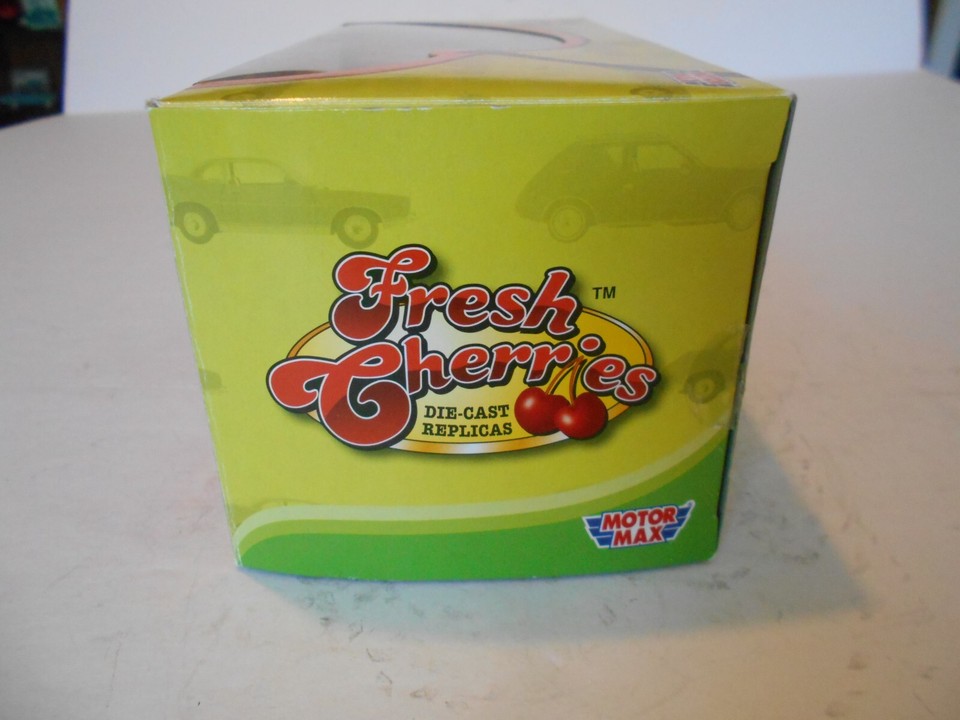 2005 Motor Max 1:24 Scale Fresh Cherries 1974 AMC Gremlin, #73200L ...