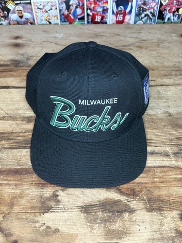 Mitchell & Ness Milwaukee Bucks Team Script 2.0 Adjustable Snapback Hat ...