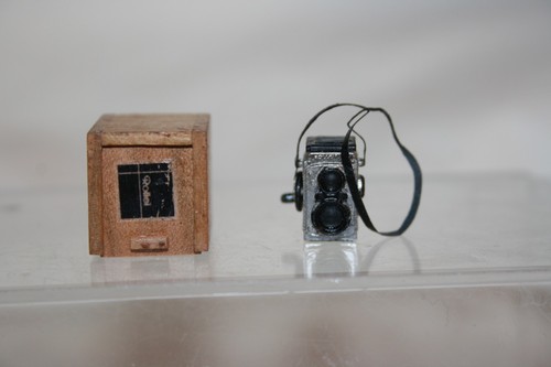 Miniature Dollhouse Replica 1920s Rollei Movie Camera w Sliding Wood ...