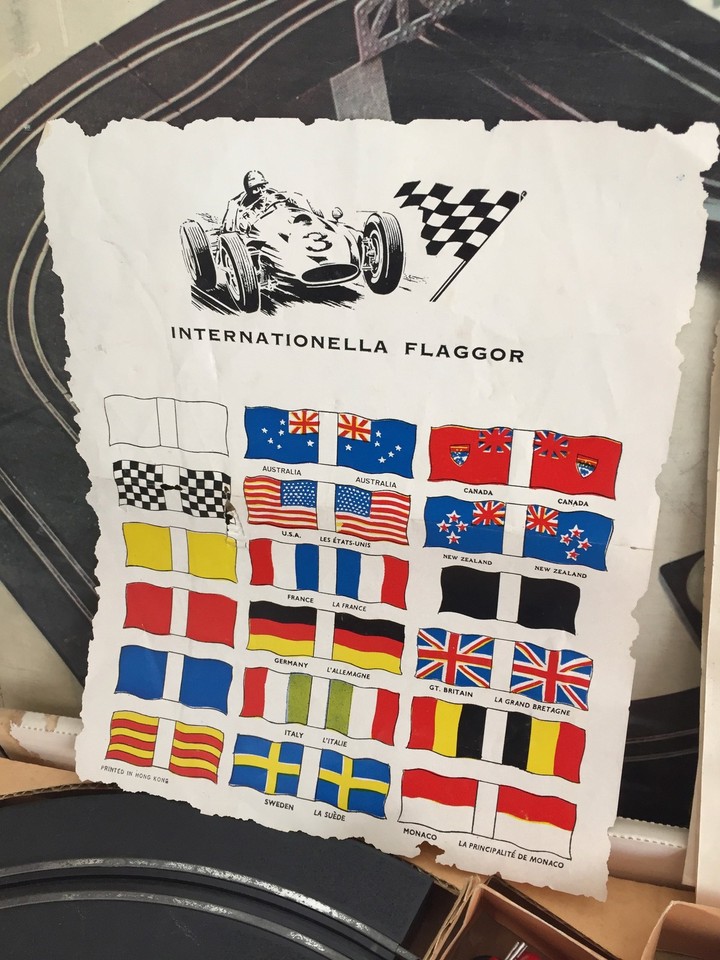 Lincoln 1/32 HIGH REV Battery Operated Slot Racing Track + 2 Cars LOTUS ...