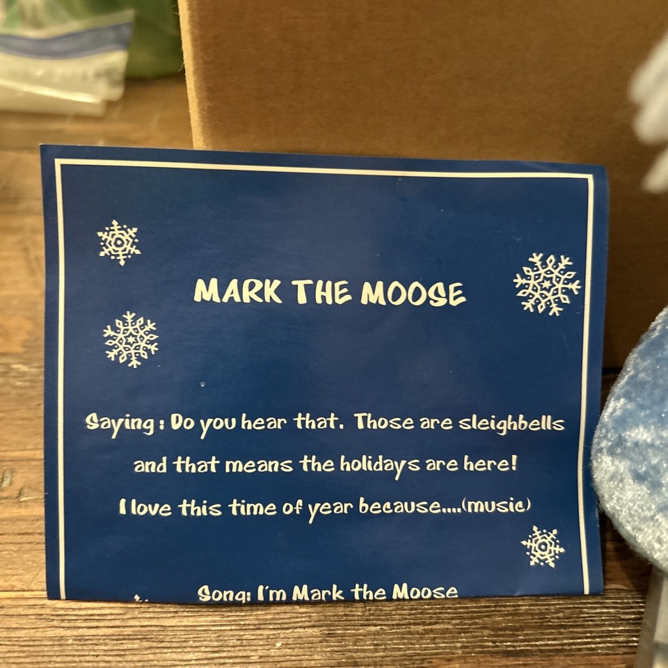 AVON Mark The Moose Christmas Animated Sings Ice Skates 2002 Vintage ...