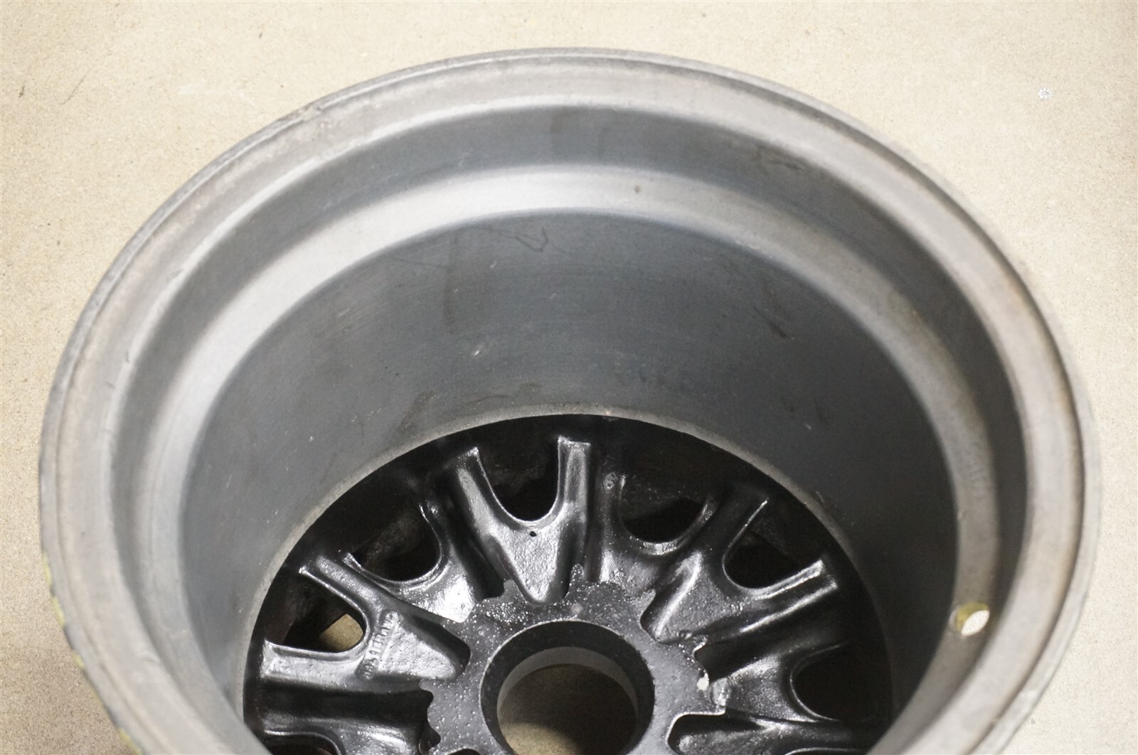 Vintage Halibrand 15 x 14 Magnesium Knock Off Wheels 6 Pin Drive | eBay