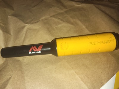 Minelab Pro-Find 20 Splash Proof Pinpointer Metal Detector used As-Is ...