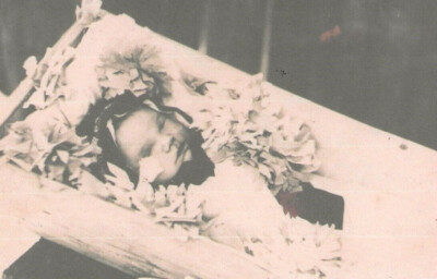 Open Casket Funeral Children When A Loved One Dies, A Traditional
