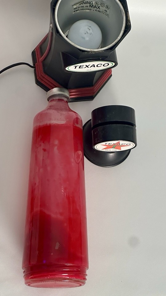 Vintage Texaco Gas Pump Lava Lamp Red Globe Black Base Oil Gas Station ...