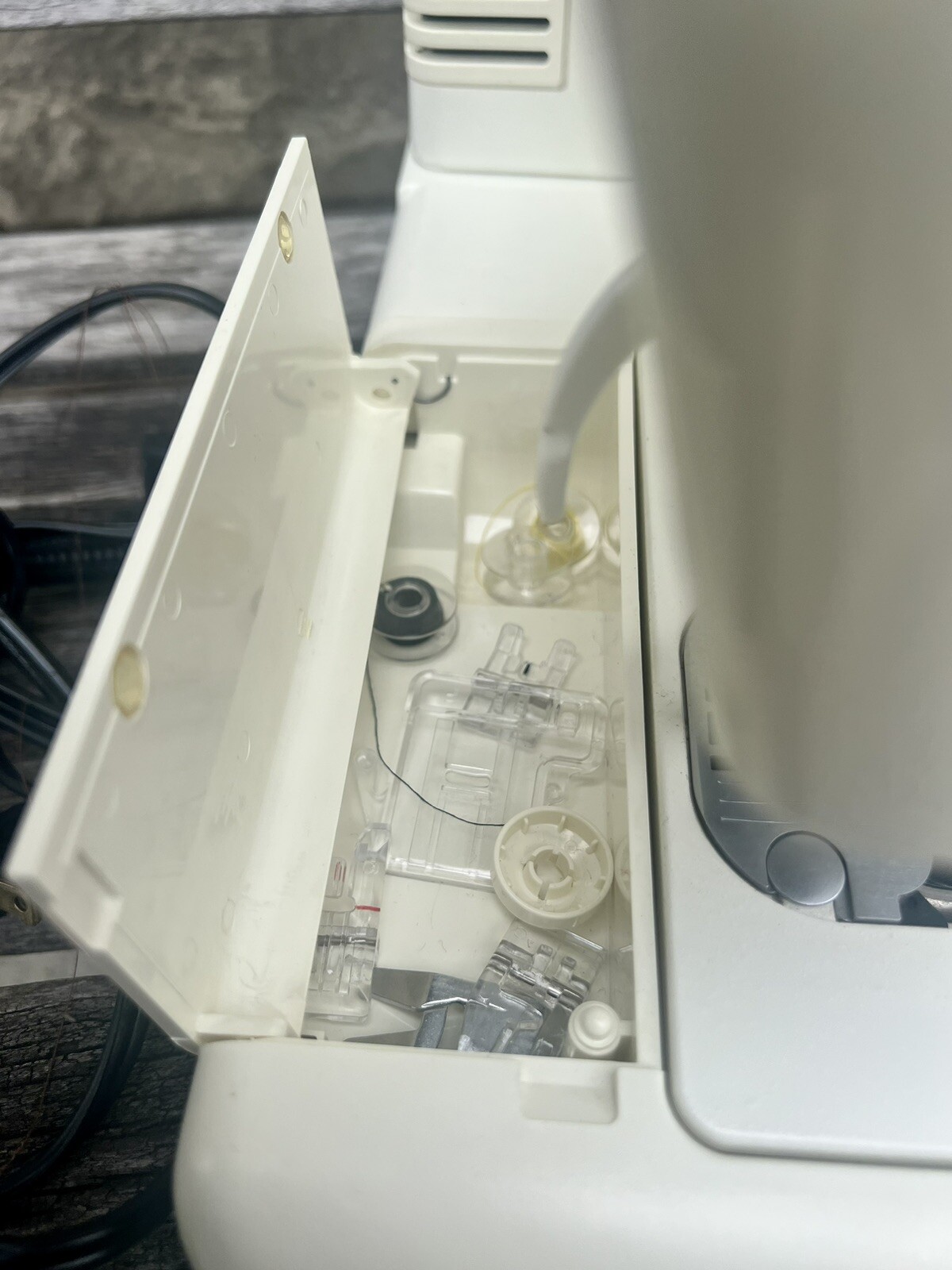 Singer Merritt Sewing Machine with Foot Pedal 4830C 621B | eBay