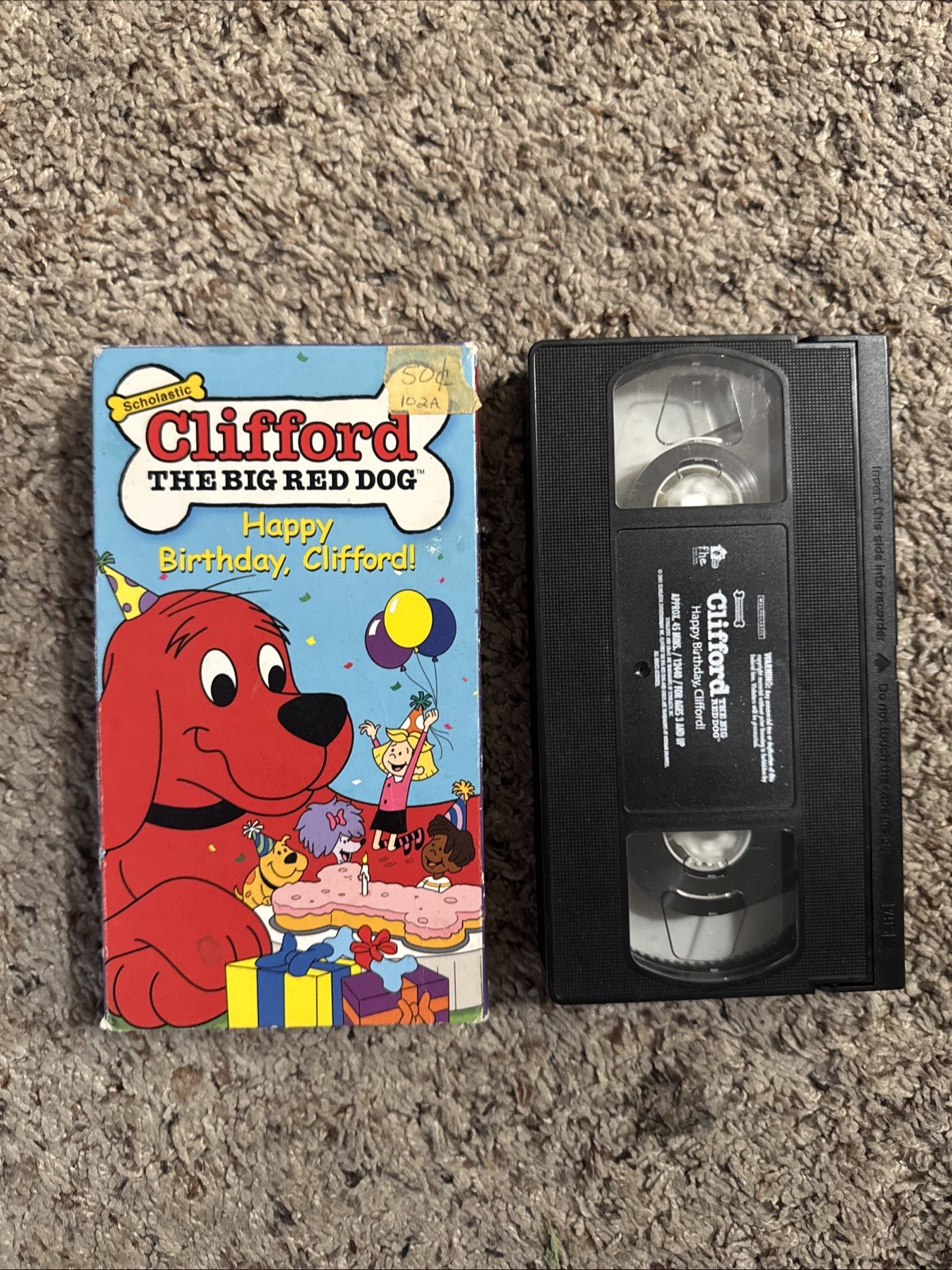 Clifford the Big Red Dog Happy Birthday Clifford VHS Tape 2002 Cartoon ...