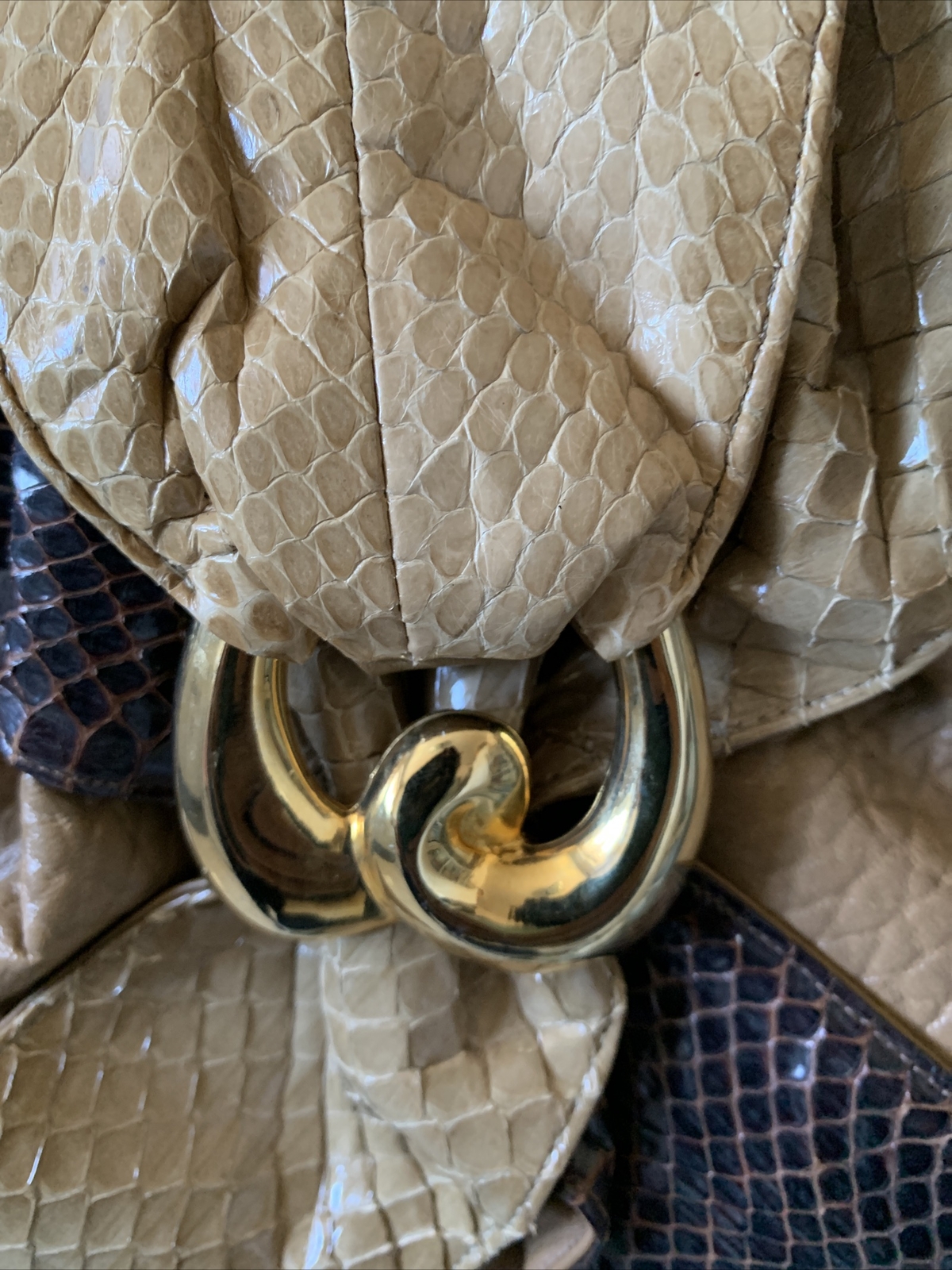 Sharif Vintage Exotic Snake Skin Embossed Leather Han… - Gem