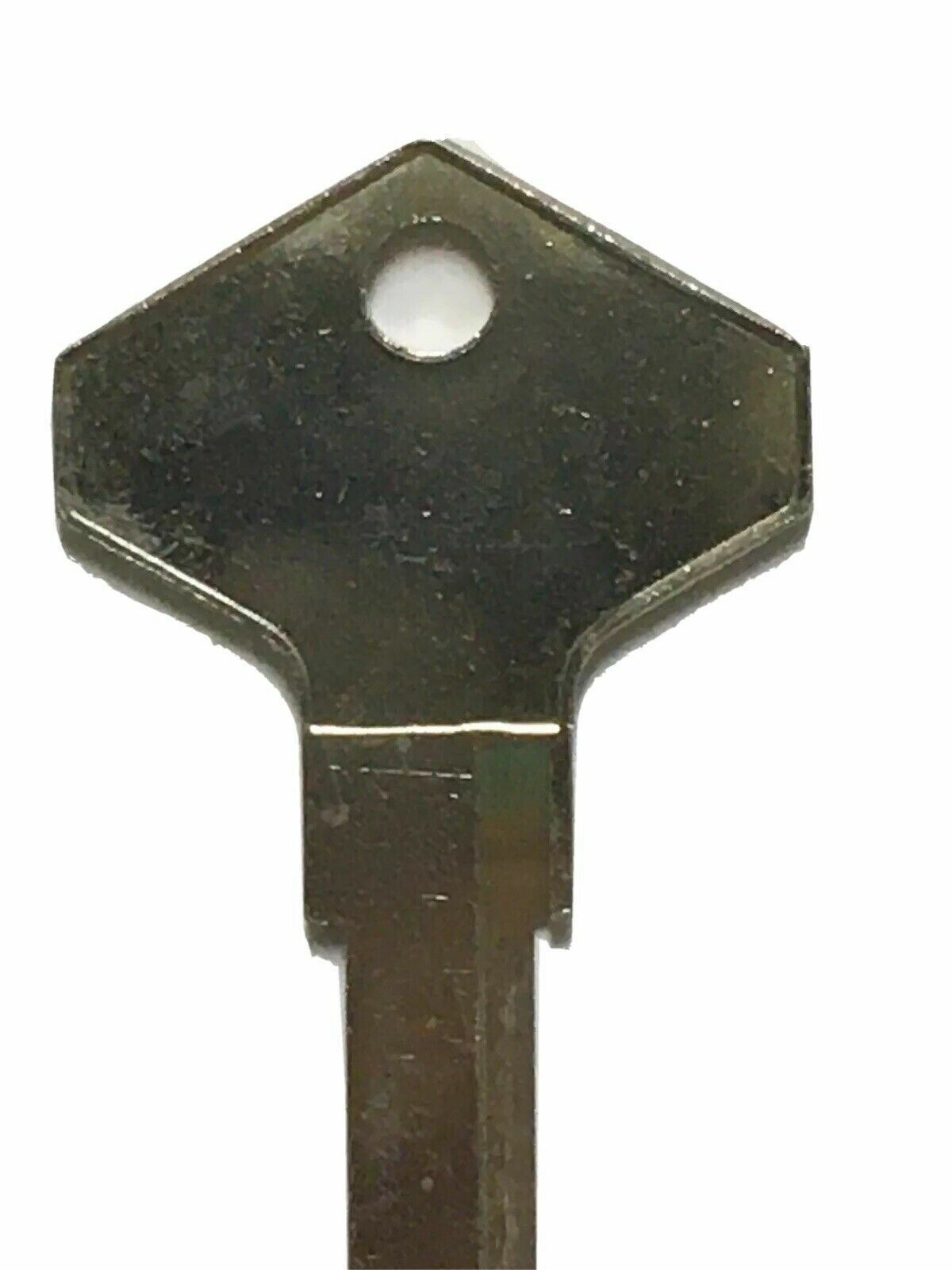 1 1983-1985 Renault Alliance Encore Automotive X92 RN25 Key Blank | eBay