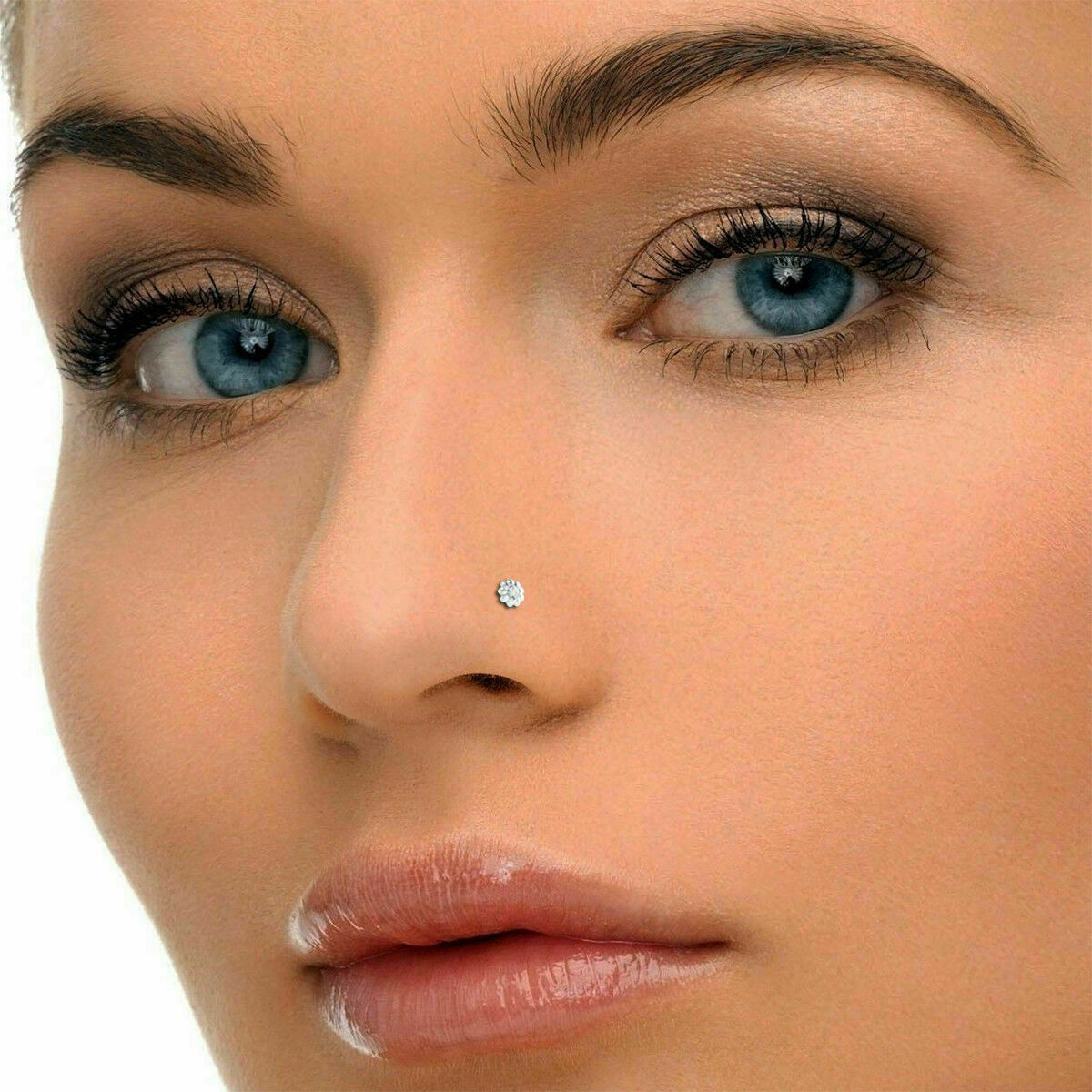 Lip Piercing Diamond Stud