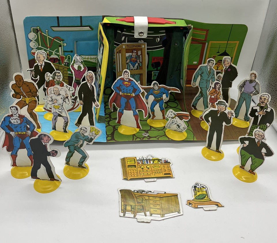 Ideal Toys SUPERMAN 1973 PLAYSET with 23 Cutouts, Super Powers, Ultra ...