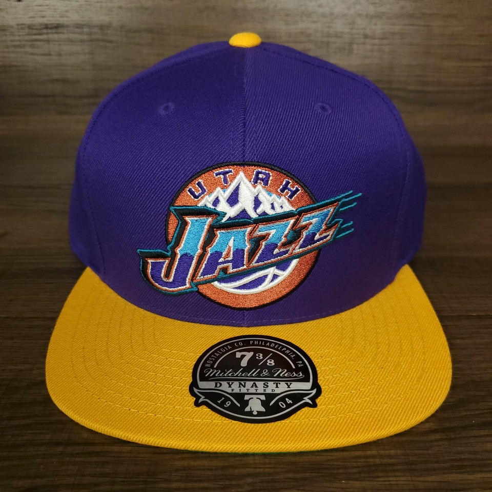 Utah Jazz Mitchell & Ness NBA Fitted 7 3/8 Flatbill Cap Hat 3D Logo ...