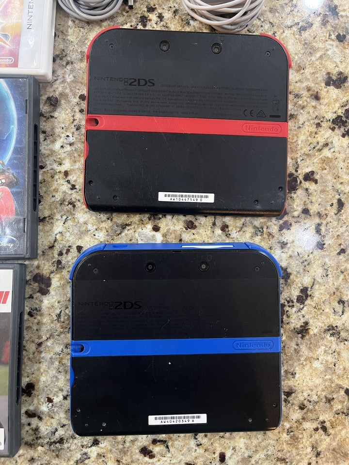 Nintendo 2DS Lot Of 2- Console Bundle w/ Charger + 8 Games | eBay